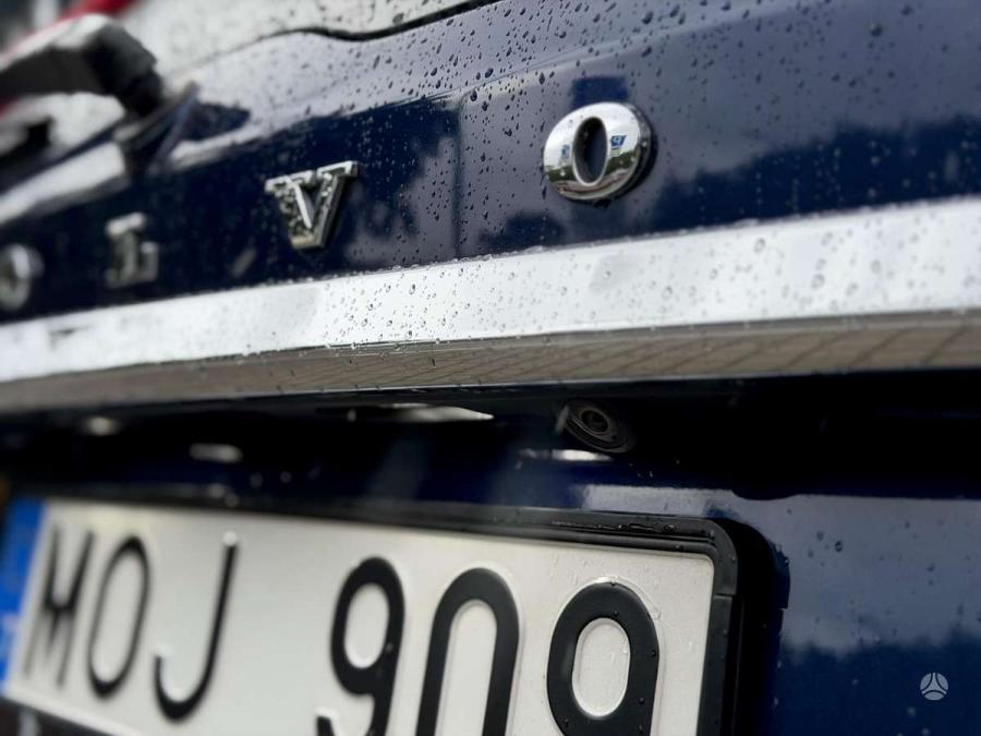 Синий Вольво ХС60 2015 в Вильнюс, объемом двигателя 1.97 л и пробегом 275 тыс. км за 13500 €, фото 7 на AUTOMOTO.COM.LV