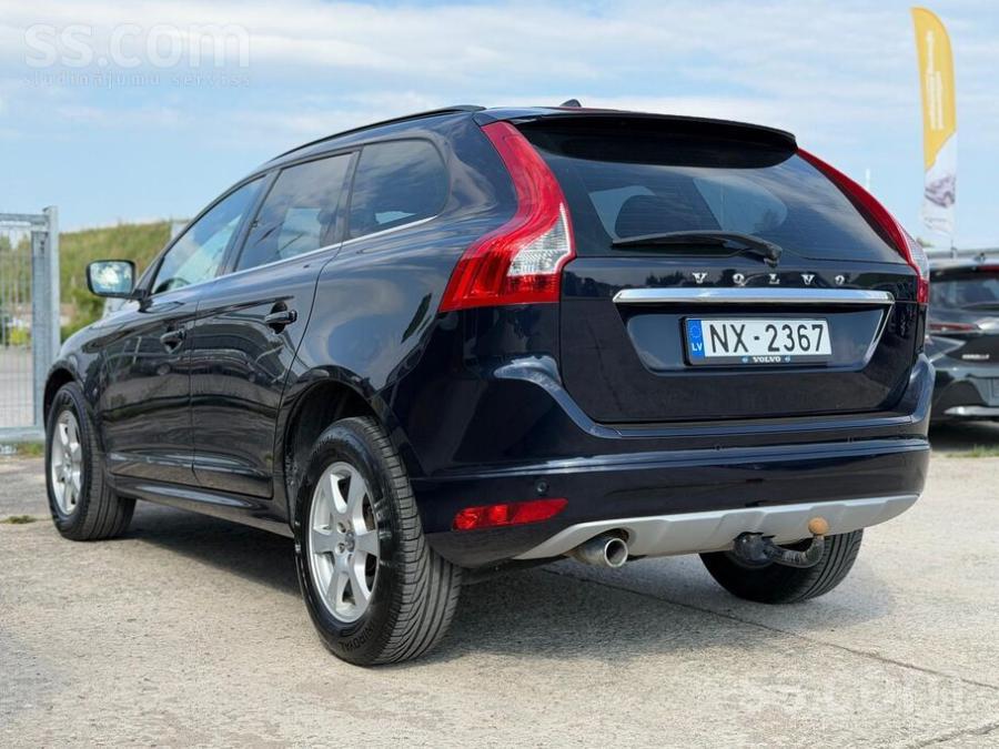 Zils Volvo XC60 2015 Rīga, ar dzinēja tilpumu 2.00 L un nobraukumu 0 tūkst. km par 11000 €, foto 16 vietnē AUTOMOTO.COM.LV