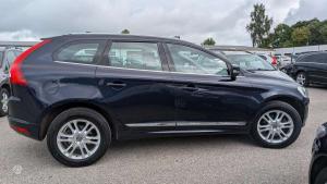 Zils Volvo XC60 2015 Utena, ar dzinēja tilpumu 1.97 L un nobraukumu 232 tūkst. km par 9900 €, foto 6 vietnē AUTOMOTO.COM.LV