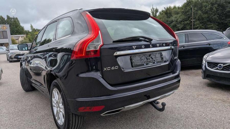 Zils Volvo XC60 2015 Utena, ar dzinēja tilpumu 1.97 L un nobraukumu 232 tūkst. km par 9900 €, foto 9 vietnē AUTOMOTO.COM.LV