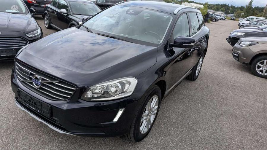 Zils Volvo XC60 2015 Utena, ar dzinēja tilpumu 1.97 L un nobraukumu 232 tūkst. km par 9900 €, foto 13 vietnē AUTOMOTO.COM.LV