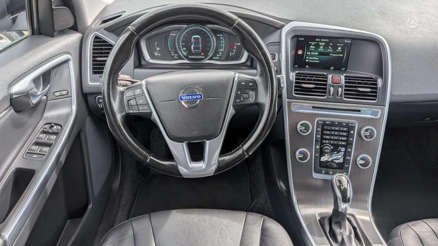 Zils Volvo XC60 2015 Utena, ar dzinēja tilpumu 1.97 L un nobraukumu 232 tūkst. km par 9900 €, foto 23 vietnē AUTOMOTO.COM.LV
