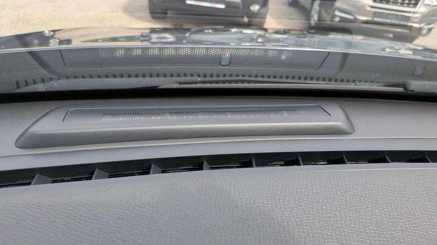 Zils Volvo XC60 2015 Utena, ar dzinēja tilpumu 1.97 L un nobraukumu 232 tūkst. km par 9900 €, foto 31 vietnē AUTOMOTO.COM.LV