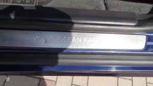 Blue Volvo XC60 2015 in Joniskis, with an engine capacity of 2.40 L and mileage of 264 thousand km for 11749 €, photo 17 on AUTOMOTO.COM.LV