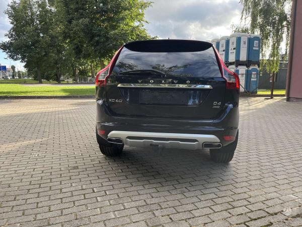Zils Volvo XC60 2015 Šauļi, ar dzinēja tilpumu 2.40 L un nobraukumu 250 tūkst. km par 14200 €, foto 7 vietnē AUTOMOTO.COM.LV