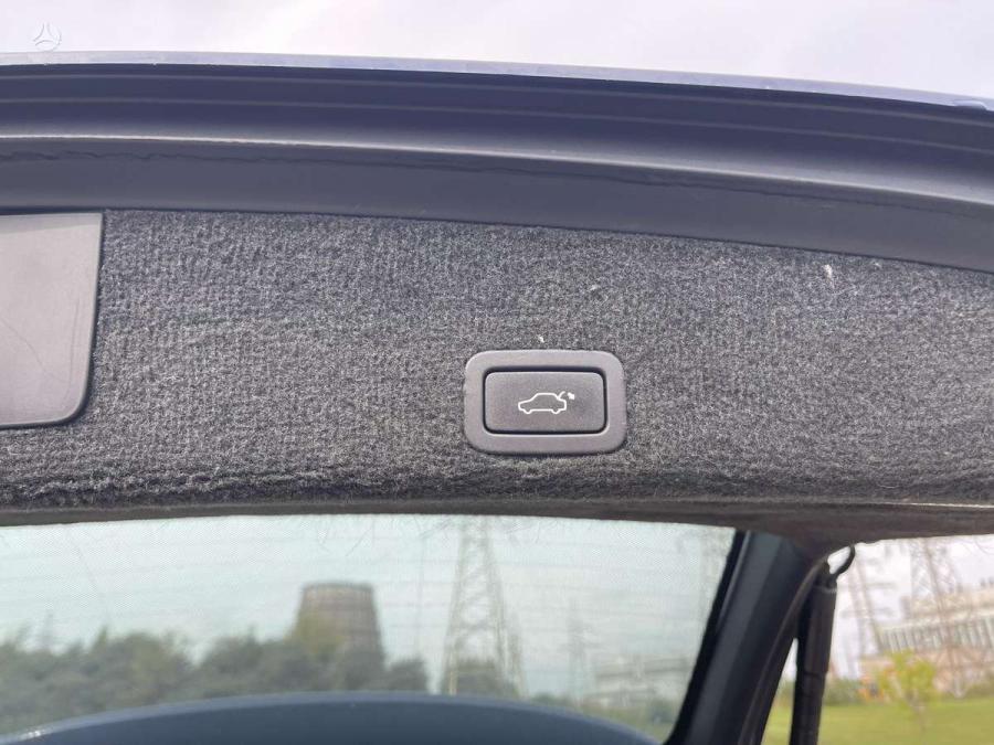 Синий Вольво ХС60 2015 в Каунас, объемом двигателя 1.97 л и пробегом 260 тыс. км за 10250 €, фото 33 на AUTOMOTO.COM.LV