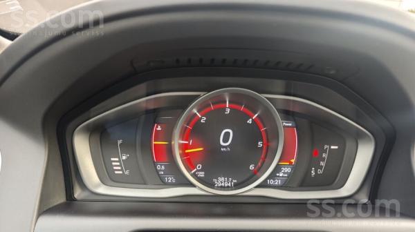 Volvo XC60 2015 Rīga vietnē Zils Volvo XC60 2015 Rīga, ar dzinēja tilpumu 2.40 L un nobraukumu 295 tūkst. km par 12000 €, foto 6 vietnē AUTOMOTO.COM.LV