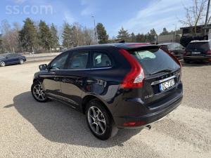 Синий Вольво ХС60 2016 в Рига, объемом двигателя 2.00 л и пробегом 173 тыс. км за 7600 €, фото 18 на AUTOMOTO.COM.LV