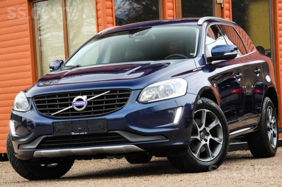Blue Volvo XC60 2016 in Tukums, with an engine capacity of 2.00 L and mileage of 198 thousand km for 12490 €, photo 2 on AUTOMOTO.COM.LV