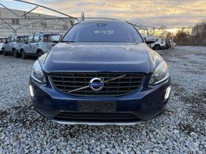 Blue Volvo XC60 2016 in Siauliai, with an engine capacity of 1.97 L and mileage of 191 thousand km for 11900 €, photo 2 on AUTOMOTO.COM.LV