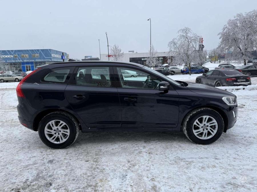 Zils Volvo XC60 2016 Kauņa, ar dzinēja tilpumu 1.97 L un nobraukumu 209 tūkst. km par 10750 €, foto 6 vietnē AUTOMOTO.COM.LV