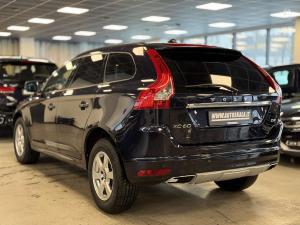 Blue Volvo XC60 2016 in Klaipeda, with an engine capacity of 1.97 L and mileage of 239 thousand km for 13900 €, photo 2 on AUTOMOTO.COM.LV