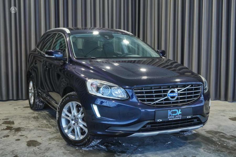 Zils Volvo XC60 2016 Marijampole, ar dzinēja tilpumu 2.40 L un nobraukumu 118 tūkst. km par 15450 €, foto 2 vietnē AUTOMOTO.COM.LV