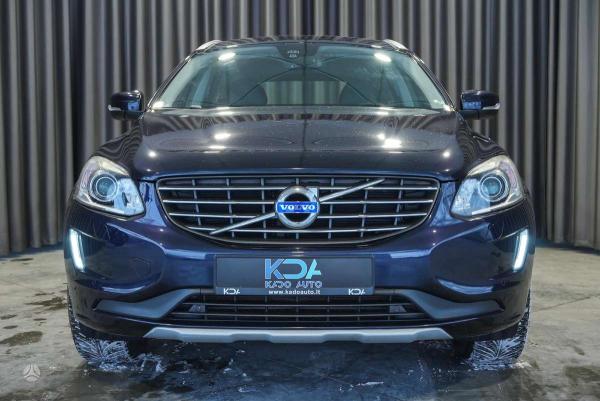 Blue Volvo XC60 2016 in Marijampole, with an engine capacity of 2.40 L and mileage of 118 thousand km for 15450 €, photo 3 on AUTOMOTO.COM.LV