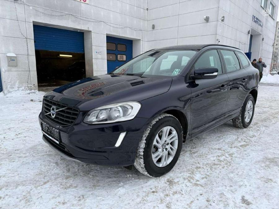 Blue Volvo XC60 2016 in Kaunas, with an engine capacity of 1.97 L and mileage of 206 thousand km for 10750 €, photo 2 on AUTOMOTO.COM.LV