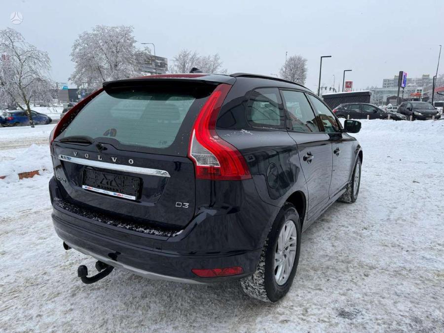 Blue Volvo XC60 2016 in Kaunas, with an engine capacity of 1.97 L and mileage of 206 thousand km for 10750 €, photo 9 on AUTOMOTO.COM.LV