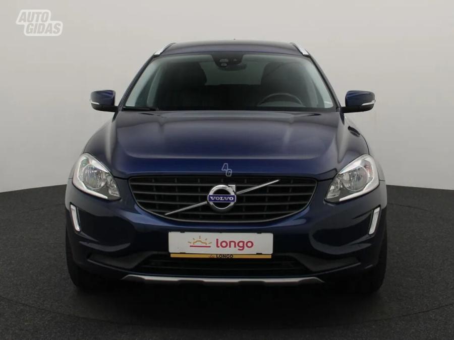 Blue Volvo XC60 2016 in Vilnius, with an engine capacity of 2.00 L and mileage of 123 thousand km for 18899 €, photo 3 on AUTOMOTO.COM.LV