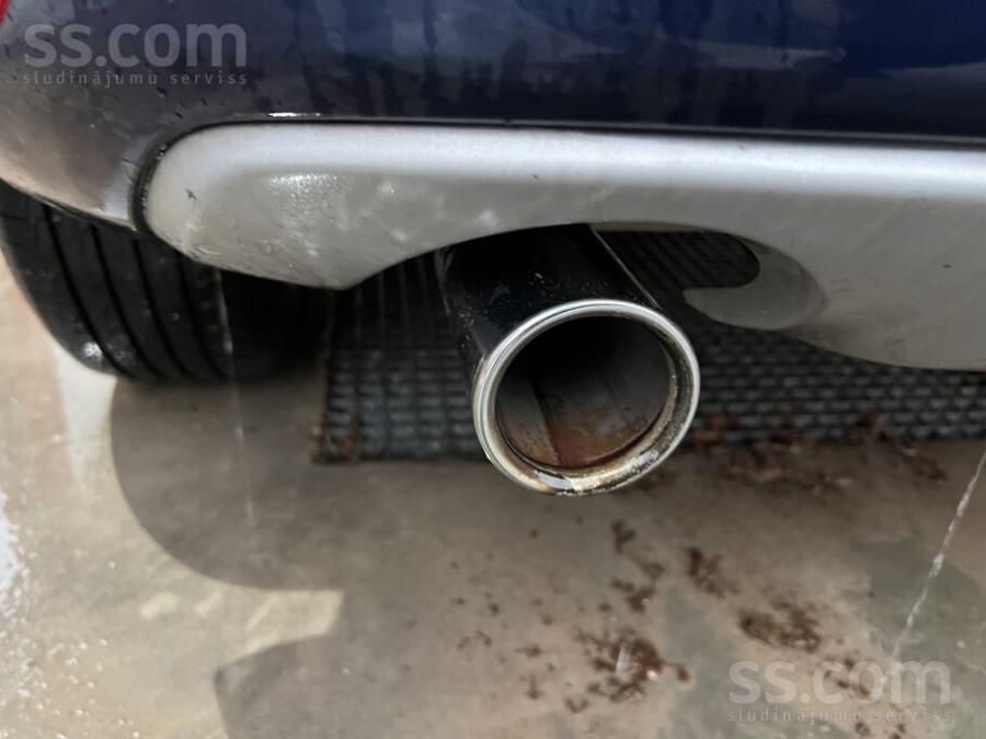 Zils Volvo XC60 2016 Rīga, ar dzinēja tilpumu 2.00 L un nobraukumu 230 tūkst. km par 12750 €, foto 17 vietnē AUTOMOTO.COM.LV
