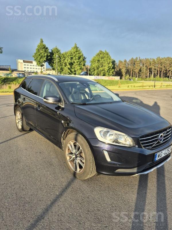 Zils Volvo XC60 2016 Rīga, ar dzinēja tilpumu 2.00 L un nobraukumu 180 tūkst. km par 14000 €, foto 1 vietnē AUTOMOTO.COM.LV