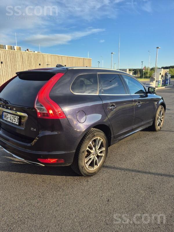 Zils Volvo XC60 2016 Rīga, ar dzinēja tilpumu 2.00 L un nobraukumu 180 tūkst. km par 14000 €, foto 6 vietnē AUTOMOTO.COM.LV