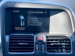 Blue Volvo XC60 2016 in Riga, with an engine capacity of 2.40 L and mileage of 222 thousand km for 19000 €, photo 12 on AUTOMOTO.COM.LV