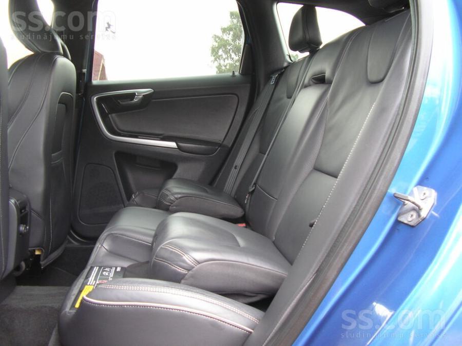 Blue Volvo XC60 2016 in Riga, with an engine capacity of 2.40 L and mileage of 0 thousand km for 16950 €, photo 25 on AUTOMOTO.COM.LV