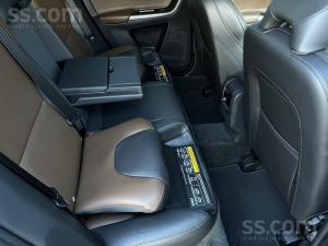 Zils Volvo XC60 2016 Rīga, ar dzinēja tilpumu 2.00 L un nobraukumu 285 tūkst. km par 12990 €, foto 9 vietnē AUTOMOTO.COM.LV