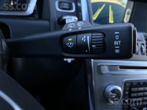 Zils Volvo XC60 2016 Rīga, ar dzinēja tilpumu 2.00 L un nobraukumu 285 tūkst. km par 12990 €, foto 13 vietnē AUTOMOTO.COM.LV