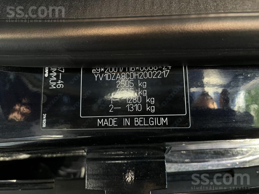 Zils Volvo XC60 2016 Rīga, ar dzinēja tilpumu 2.00 L un nobraukumu 285 tūkst. km par 12990 €, foto 25 vietnē AUTOMOTO.COM.LV