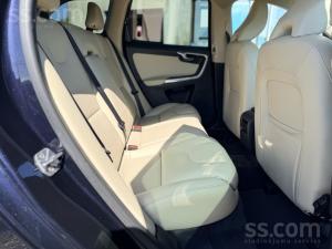 Zils Volvo XC60 2016 Rīga, ar dzinēja tilpumu 2.00 L un nobraukumu 205 tūkst. km par 11995 €, foto 21 vietnē AUTOMOTO.COM.LV