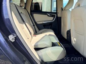 Zils Volvo XC60 2016 Rīga, ar dzinēja tilpumu 2.00 L un nobraukumu 205 tūkst. km par 11995 €, foto 22 vietnē AUTOMOTO.COM.LV