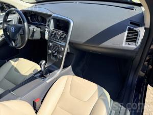 Zils Volvo XC60 2016 Rīga, ar dzinēja tilpumu 2.00 L un nobraukumu 205 tūkst. km par 11995 €, foto 24 vietnē AUTOMOTO.COM.LV