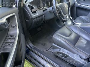Zils Volvo XC60 2016 Rīga, ar dzinēja tilpumu 2.40 L un nobraukumu 222 tūkst. km par 12790 €, foto 17 vietnē AUTOMOTO.COM.LV