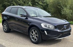 Blue Volvo XC60 2016 in Utena, with an engine capacity of 2.40 L and mileage of 219 thousand km for 13800 €, photo 3 on AUTOMOTO.COM.LV