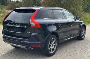 Blue Volvo XC60 2016 in Utena, with an engine capacity of 2.40 L and mileage of 219 thousand km for 13800 €, photo 5 on AUTOMOTO.COM.LV