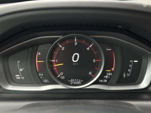 Blue Volvo XC60 2016 in Utena, with an engine capacity of 2.40 L and mileage of 219 thousand km for 13800 €, photo 18 on AUTOMOTO.COM.LV