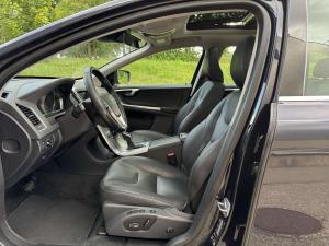 Zils Volvo XC60 2016 Alīta, ar dzinēja tilpumu 2.00 L un nobraukumu 282 tūkst. km par 12600 €, foto 7 vietnē AUTOMOTO.COM.LV