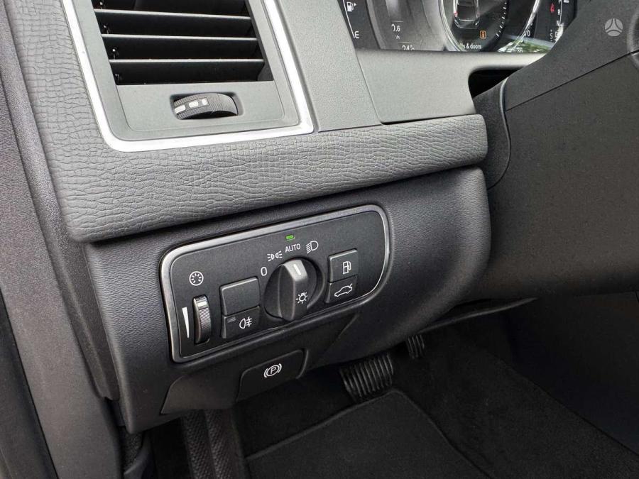 Zils Volvo XC60 2016 Alīta, ar dzinēja tilpumu 2.00 L un nobraukumu 282 tūkst. km par 12600 €, foto 25 vietnē AUTOMOTO.COM.LV