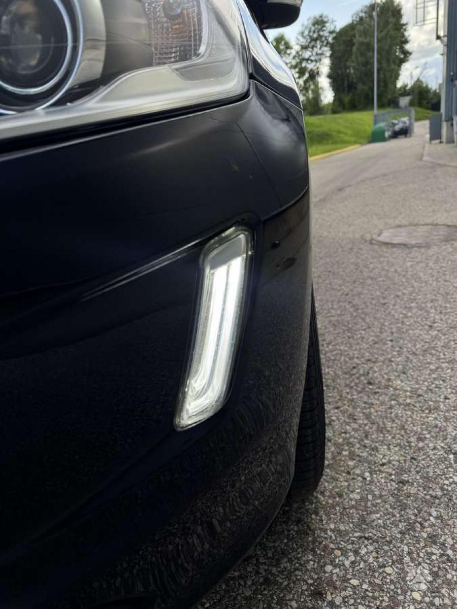 Zils Volvo XC60 2016 Alīta, ar dzinēja tilpumu 2.00 L un nobraukumu 282 tūkst. km par 12600 €, foto 31 vietnē AUTOMOTO.COM.LV