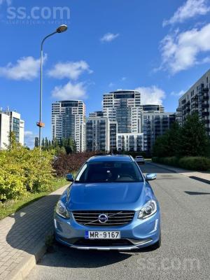 Zils Volvo XC60 2016 Rīga, ar dzinēja tilpumu 2.00 L un nobraukumu 109 tūkst. km par 13900 €, foto 5 vietnē AUTOMOTO.COM.LV