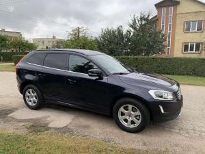 Blue Volvo XC60 2016 in Ukmerge, with an engine capacity of 2.00 L and mileage of 268 thousand km for 9950 €, photo 7 on AUTOMOTO.COM.LV