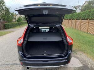 Blue Volvo XC60 2016 in Ukmerge, with an engine capacity of 2.00 L and mileage of 268 thousand km for 9950 €, photo 15 on AUTOMOTO.COM.LV
