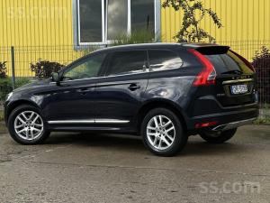 Zils Volvo XC60 2016 Rīga, ar dzinēja tilpumu 2.40 L un nobraukumu 222 tūkst. km par 15500 €, foto 4 vietnē AUTOMOTO.COM.LV