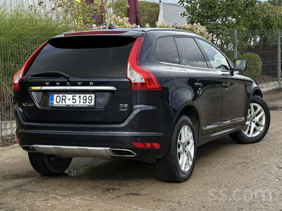 Zils Volvo XC60 2016 Rīga, ar dzinēja tilpumu 2.40 L un nobraukumu 222 tūkst. km par 15500 €, foto 7 vietnē AUTOMOTO.COM.LV