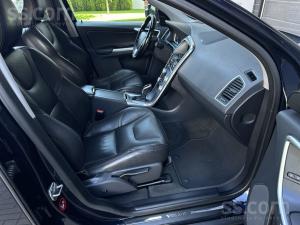 Zils Volvo XC60 2016 Rīga, ar dzinēja tilpumu 2.40 L un nobraukumu 222 tūkst. km par 15500 €, foto 22 vietnē AUTOMOTO.COM.LV