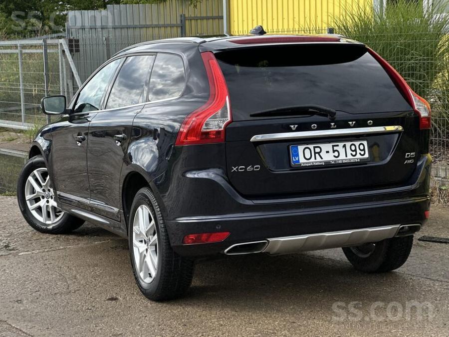 Zils Volvo XC60 2016 Rīga, ar dzinēja tilpumu 2.40 L un nobraukumu 222 tūkst. km par 15500 €, foto 29 vietnē AUTOMOTO.COM.LV
