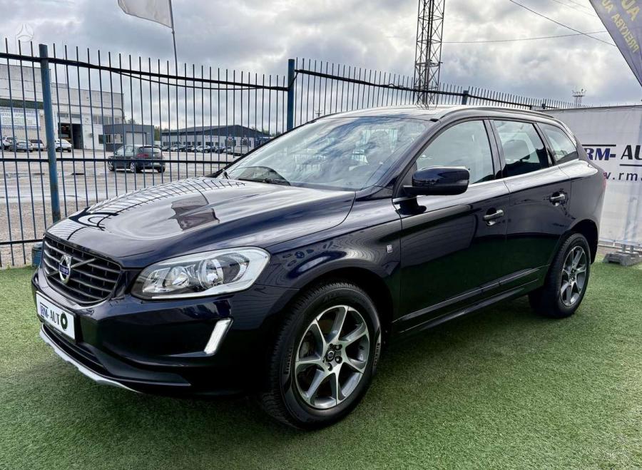 Zils Volvo XC60 2016 Panevēža, ar dzinēja tilpumu 1.97 L un nobraukumu 174 tūkst. km par 10900 €, foto 1 vietnē AUTOMOTO.COM.LV