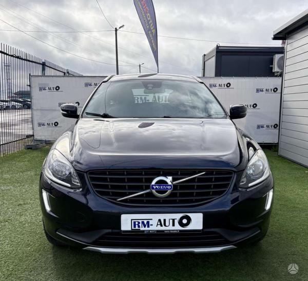 Blue Volvo XC60 2016 in Panevezys, with an engine capacity of 1.97 L and mileage of 174 thousand km for 10900 €, photo 3 on AUTOMOTO.COM.LV