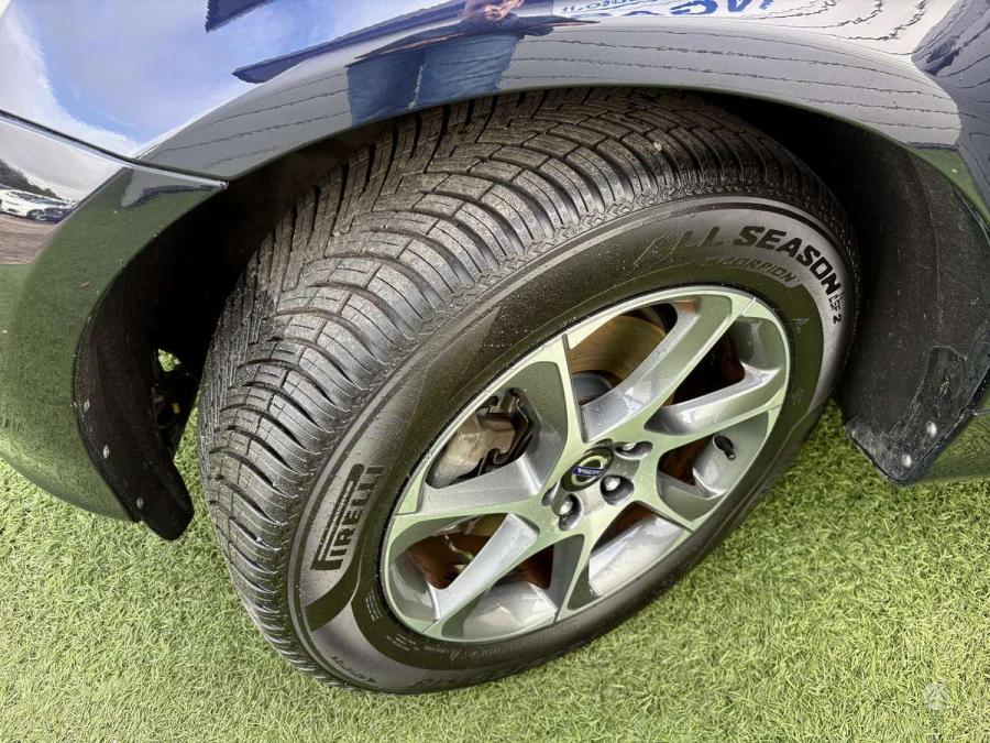 Zils Volvo XC60 2016 Panevēža, ar dzinēja tilpumu 1.97 L un nobraukumu 174 tūkst. km par 10900 €, foto 9 vietnē AUTOMOTO.COM.LV