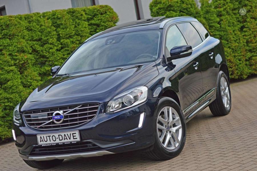 Blue Volvo XC60 2016 in Vilnius, with an engine capacity of 2.40 L and mileage of 100 thousand km for 17350 €, photo 1 on AUTOMOTO.COM.LV